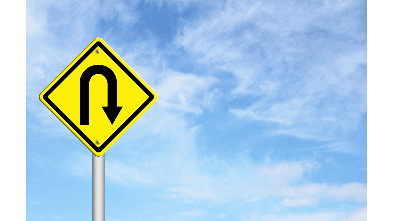 Navigating U-Turn Laws in California: Rights & Responsibilities